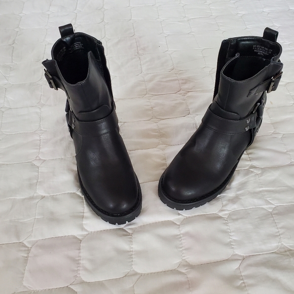 Reaction Kenneth Cole | Shoes | New Kenneth Cole Boots | Poshmark